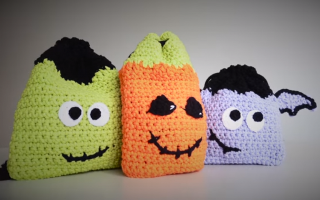 How To Crochet HALLOWEEN Bags - Crochet Ideas