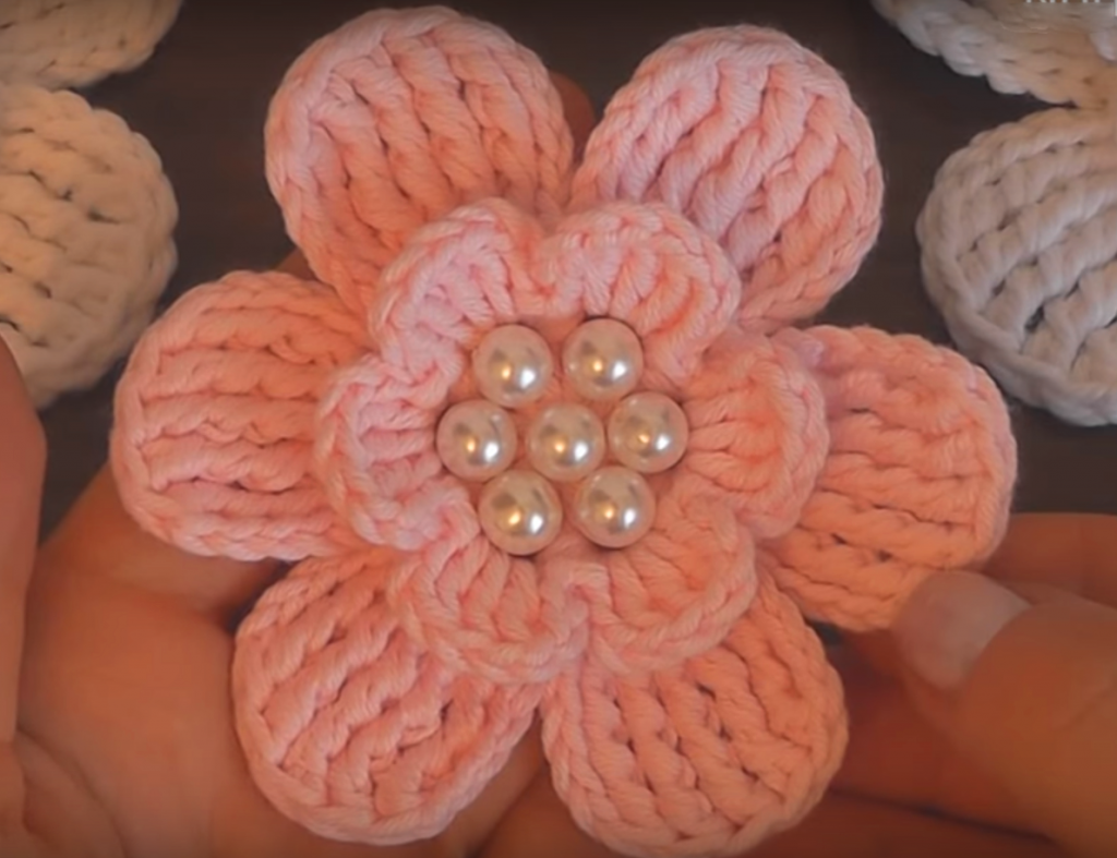 DIY Fast And Easy Crochet Flower - Crochet Ideas