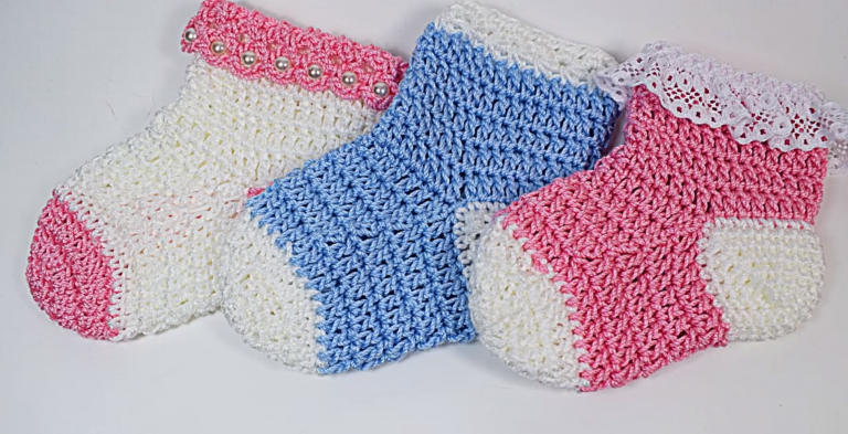 Fast And Easy Crochet Baby Socks - Crochet Ideas