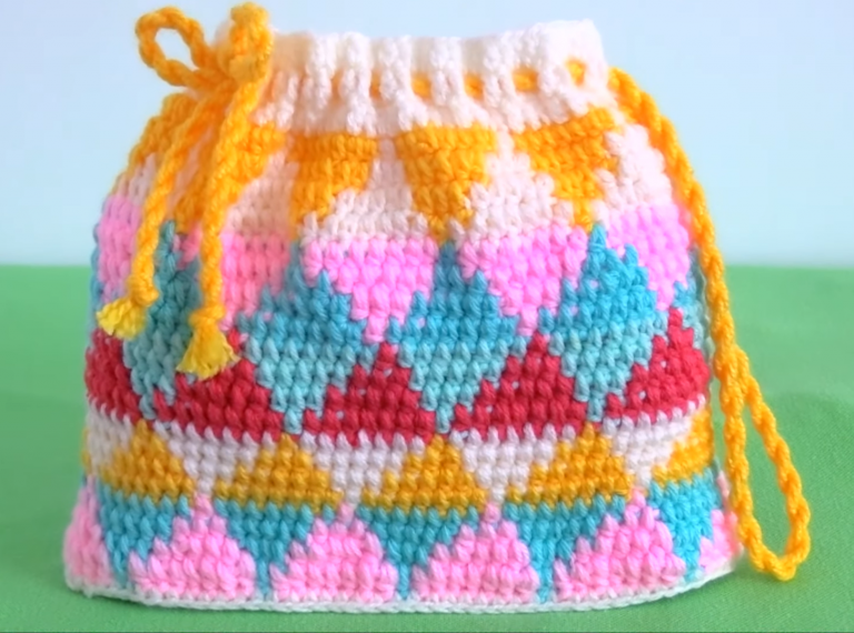 Crochet Rainbow Colored Bag With Triangles - Crochet Ideas